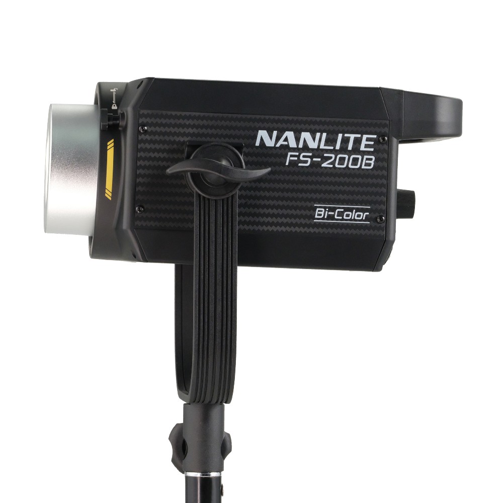Nanlite FS200 Bi-colour LED triple kit (w/ light stand and softbox ...
