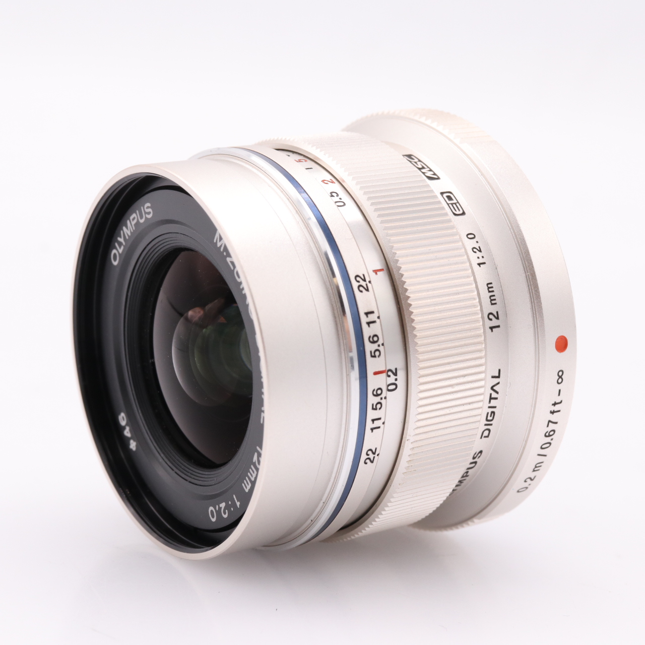 Olympus MFT 12mm F/2.0 zilver ED M.Zuiko Digital occasion - Kamera Express